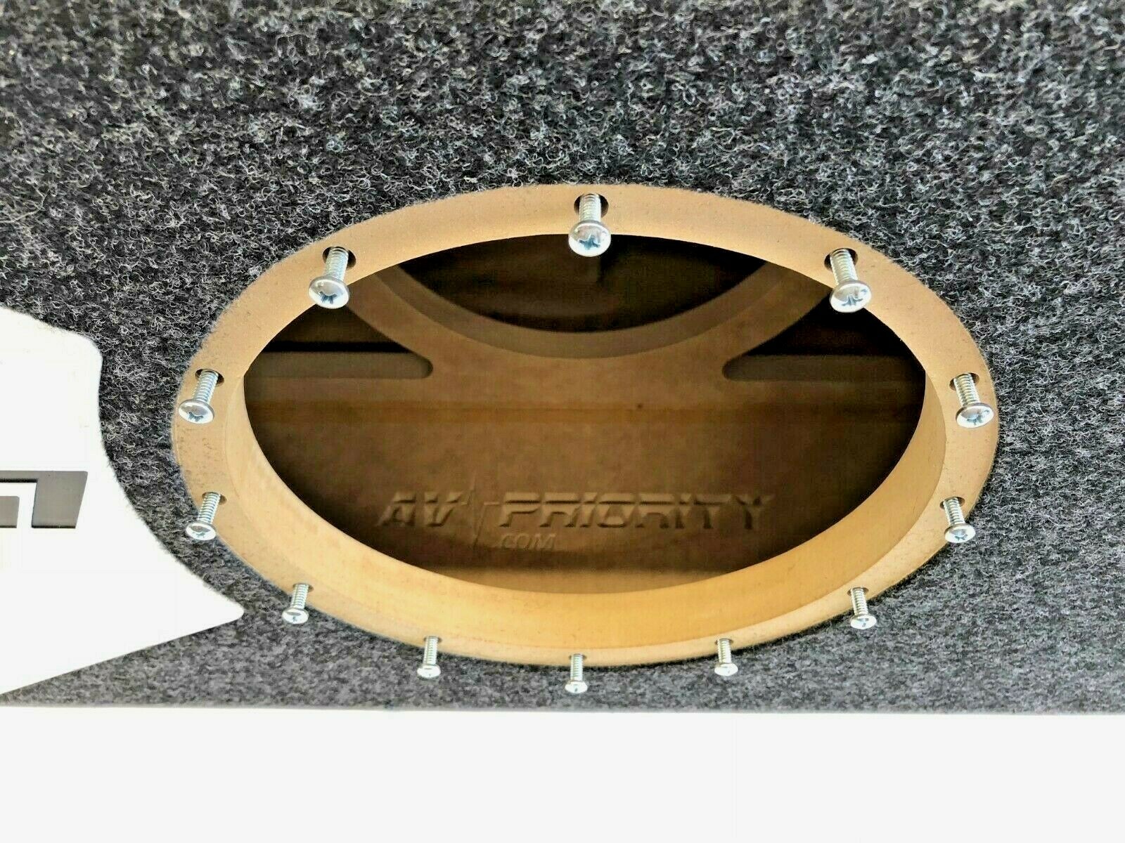 JL Audio 10W7 AE ported subwoofer box SPECIAL EDITION with white plexi ...