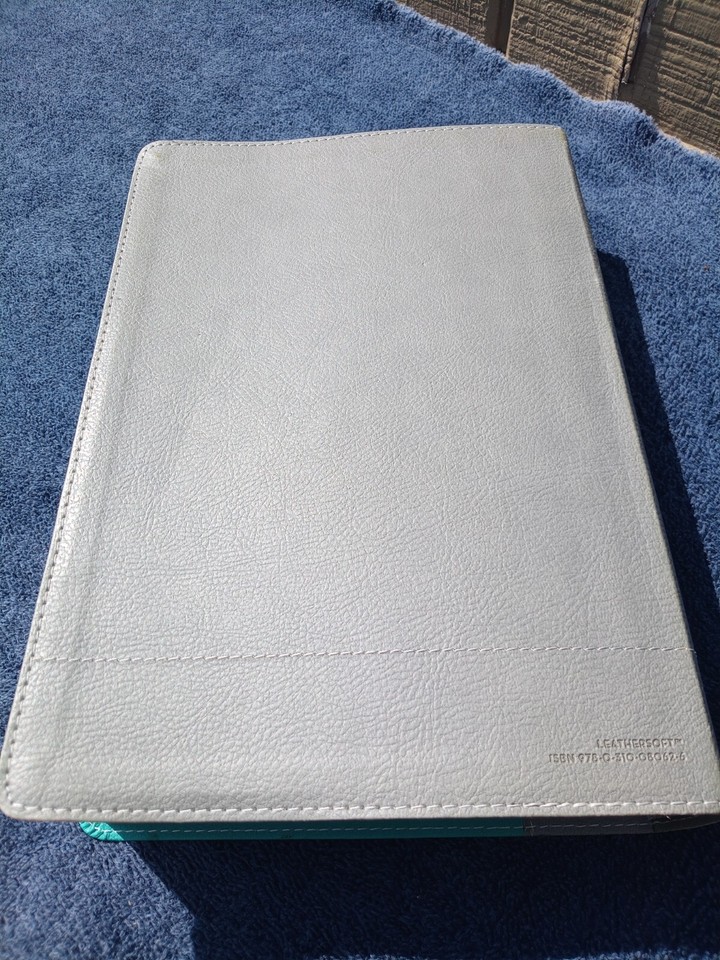 NIV Faithlife Study Bible Duotone Leathersoft Nice Cnd Great Resource ...
