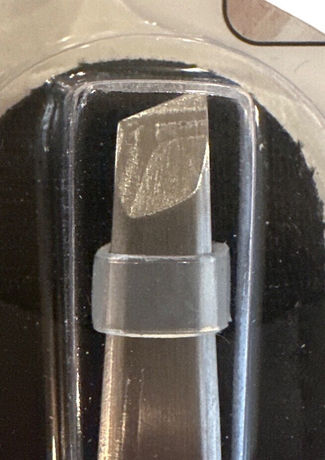 Sally Hansen La Cross Tini-Tweeze Tweezers Slant Tip Travel Case + Brow ...