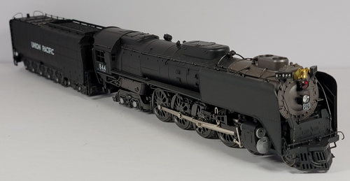 HO scale Union Pacific 4-8-4 FEF Steam Locomotive #844 Rivarossi #5429 ...