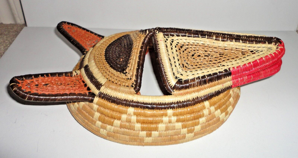 Tribal Wounaan / Embera Hand Woven Basket Mask Darien Rainforest Panama ...