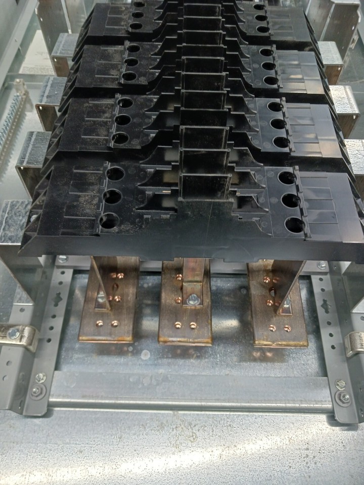 SIEMENS 1200 AMP MAIN LUG PANEL BOARD 3 PH 4W 480Y/277 VAC ...