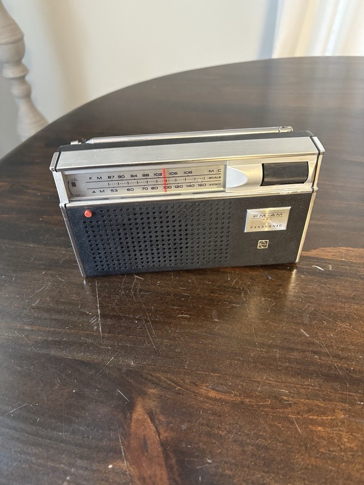Vtg 1968 Panasonic RF-680D FM/FM-AMC/AM Radio 9 Transistor 8 Diode ...