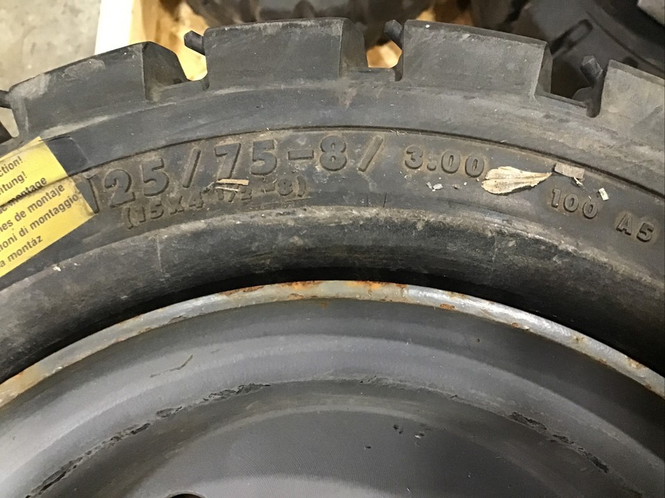 Continental Sc 15 Solid Forklift Tire 15x4.5-8 3" rim 125/75-8 ...