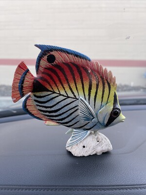 Hand Carved Hand Painted Tropical Fish on Real Coral Base 6" x 6" x 2 ...