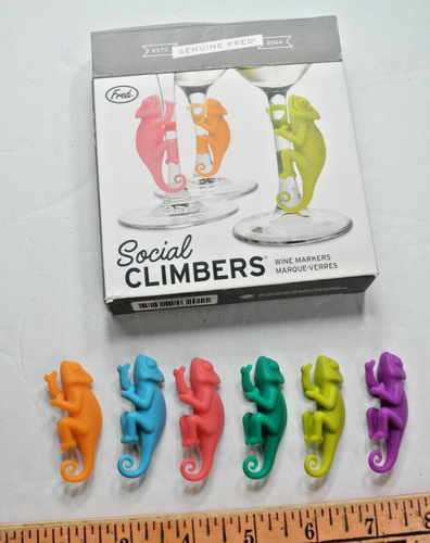 FRED SOCIAL CLIMBERS GLASS WINE MARKERS SILICONE CHAMELEON LIZZARD ...