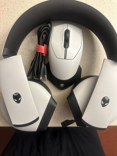 Alienware Tri-Mode Wireless Gaming Headset - AW920H 884116416906 | eBay