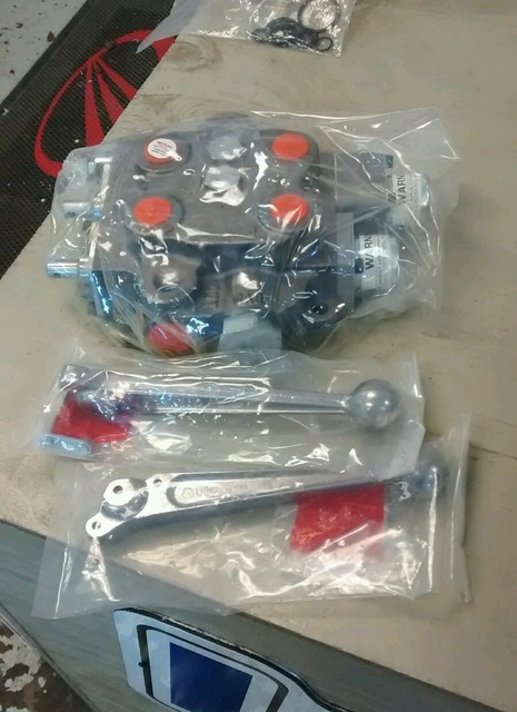 Double Spool Hydraulic Valve Cross W/float Open Center Kubota Case IH ...