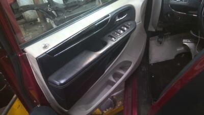 12 13 14 15 16 Dodge Caravan 3.6l LH Front Door Interior Trim Panel ...