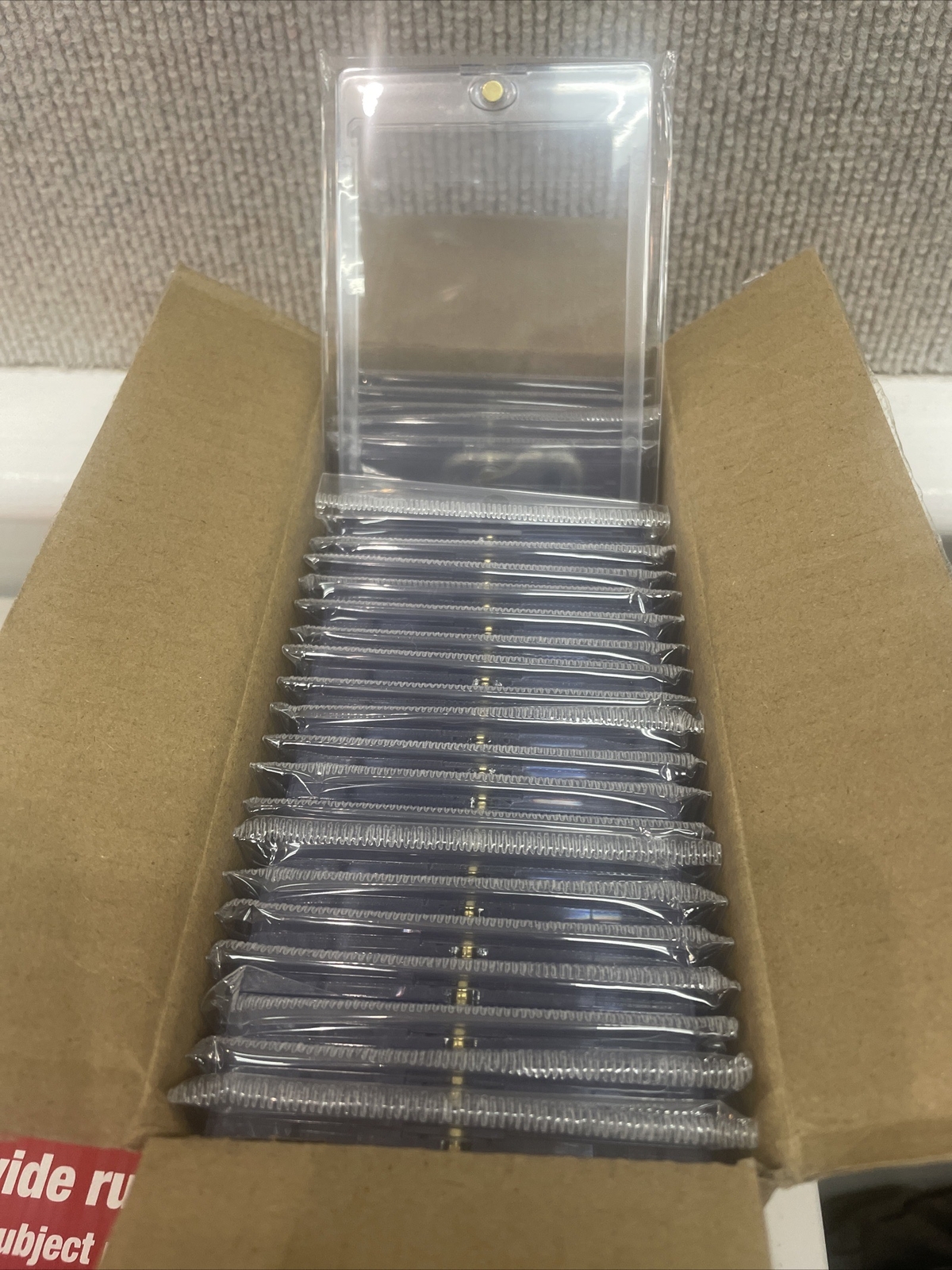 130pt One Touch Case (25 Count) Hard Case Magnetic Card Case With ...