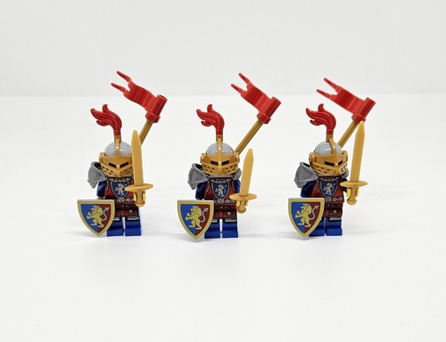LEGO LION KNIGHT CASTLE MINIFIGURE ARMY KINGS GUARD WITH RED PLUME X3 ...