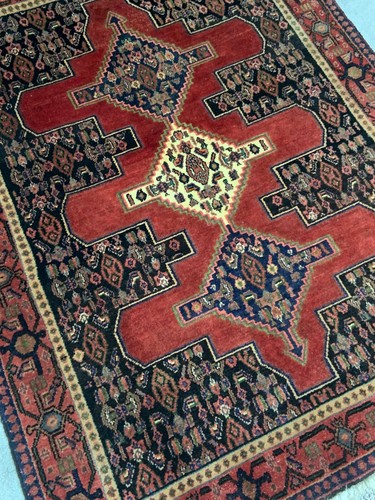 Authentic Persiann rug carpet geometric 3'9x5' handmade | eBay