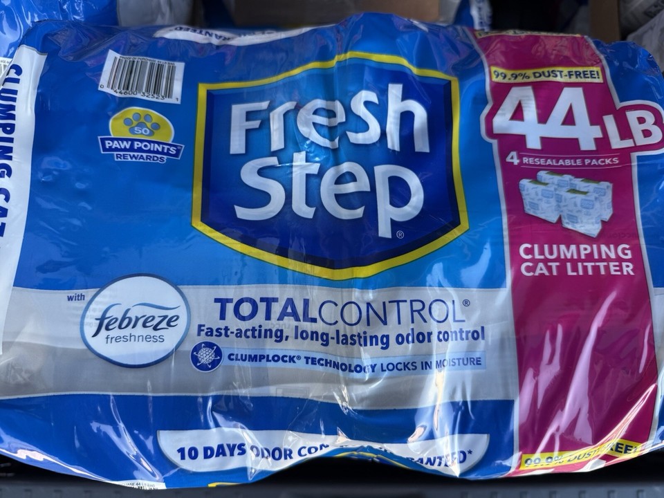 Fresh Step Extreme with Febreze Freshness Clumping Cat Litter 44 lbs ...