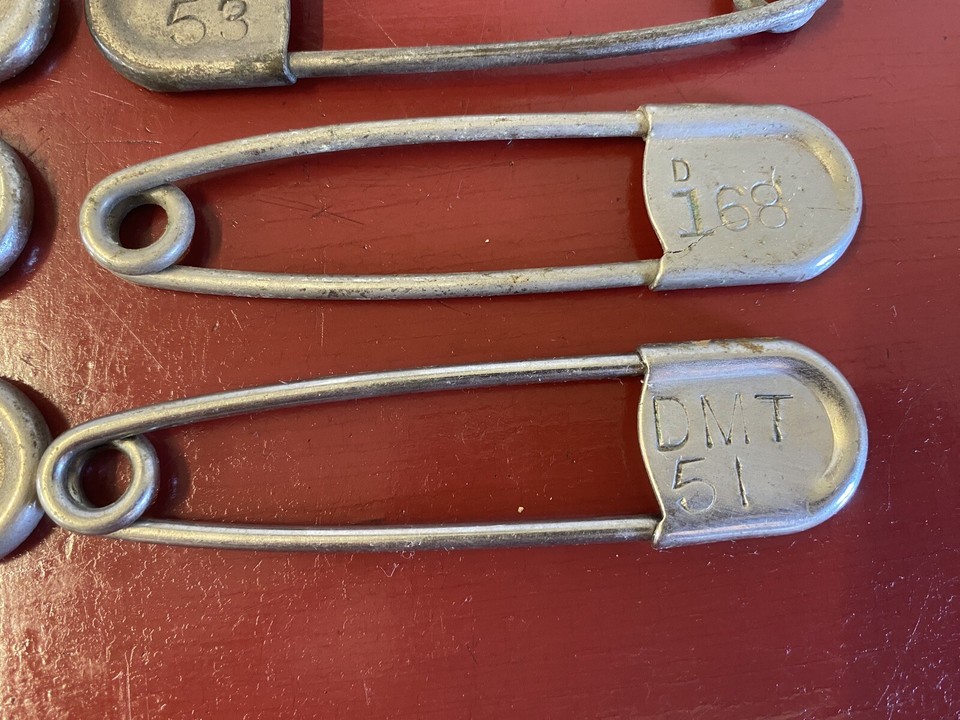 VINTAGE LARGE SAFETY PIN KEY TAG MILITARY LAUNDRY DMT BRASS KEY TAG | eBay