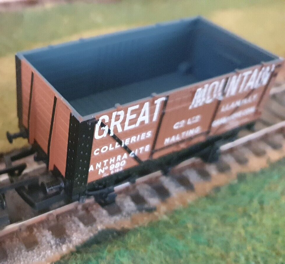 HORNBY Tipper Coal WORKING END DOOR OO Gauge Great Mountain Collieries ...