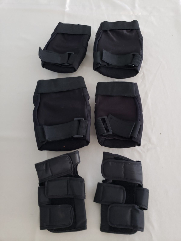 Razor Youth Multi-Sport Elbow,Knee Pad & Wrist Guard Safety Set - Black ...