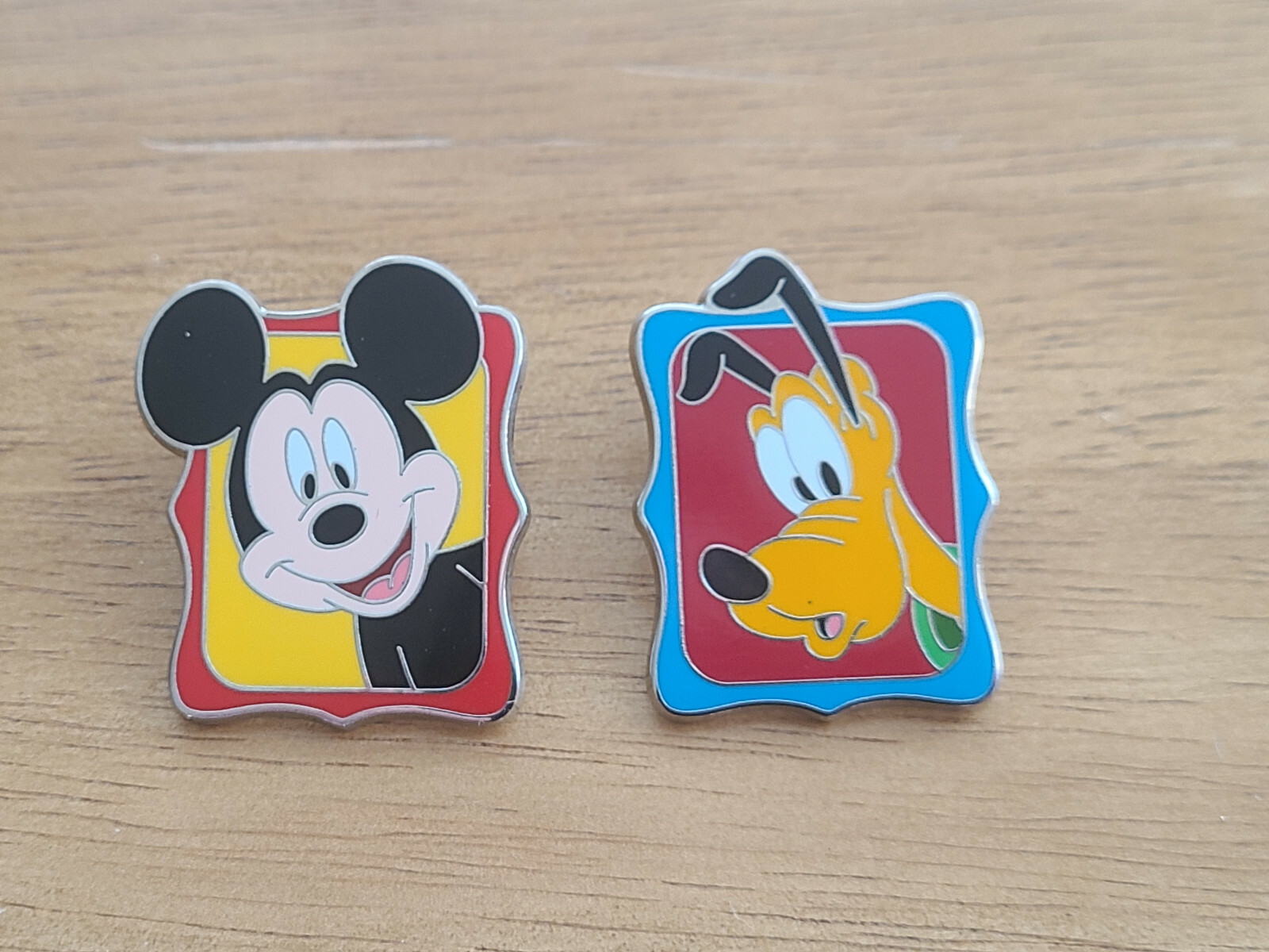 Mickey Mouse & Friends Starter Set - Mickey & Pluto Pins #102714 ...
