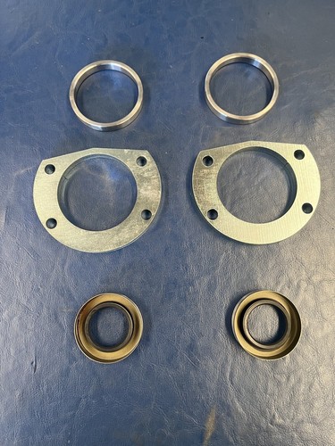 Ford 9 Inch Diff Axle And Housing Spacers With Axle Seals Xr Xt Xw Xy ...
