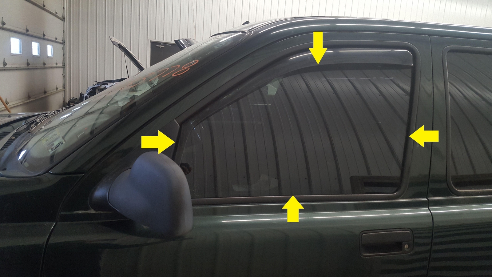 02-05 ROVER FREELANDER DRIVER LEFT FRONT DOOR AFTERMARKET TINT GLASS ...