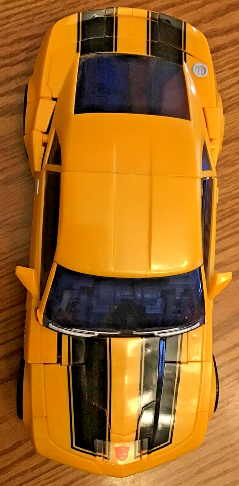 13.5" Transformers Ultimate Bumblebee Action Figure Hasbro Camaro ...