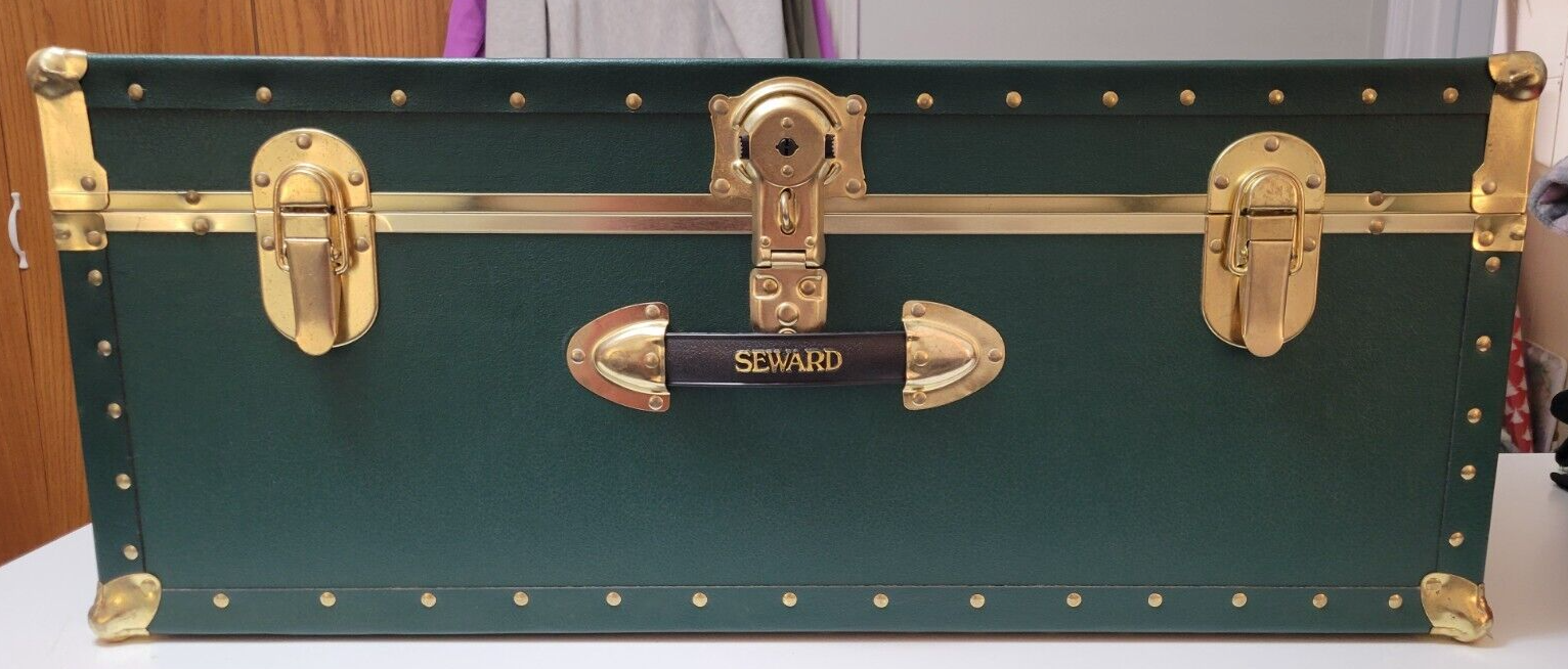 Vintage Seward Steamer Trunk (Green) | eBay