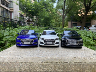 1/18 2018 Audi Q5 L Q5L Diecast Metal Car Model Toys for Kids Boy Girl ...