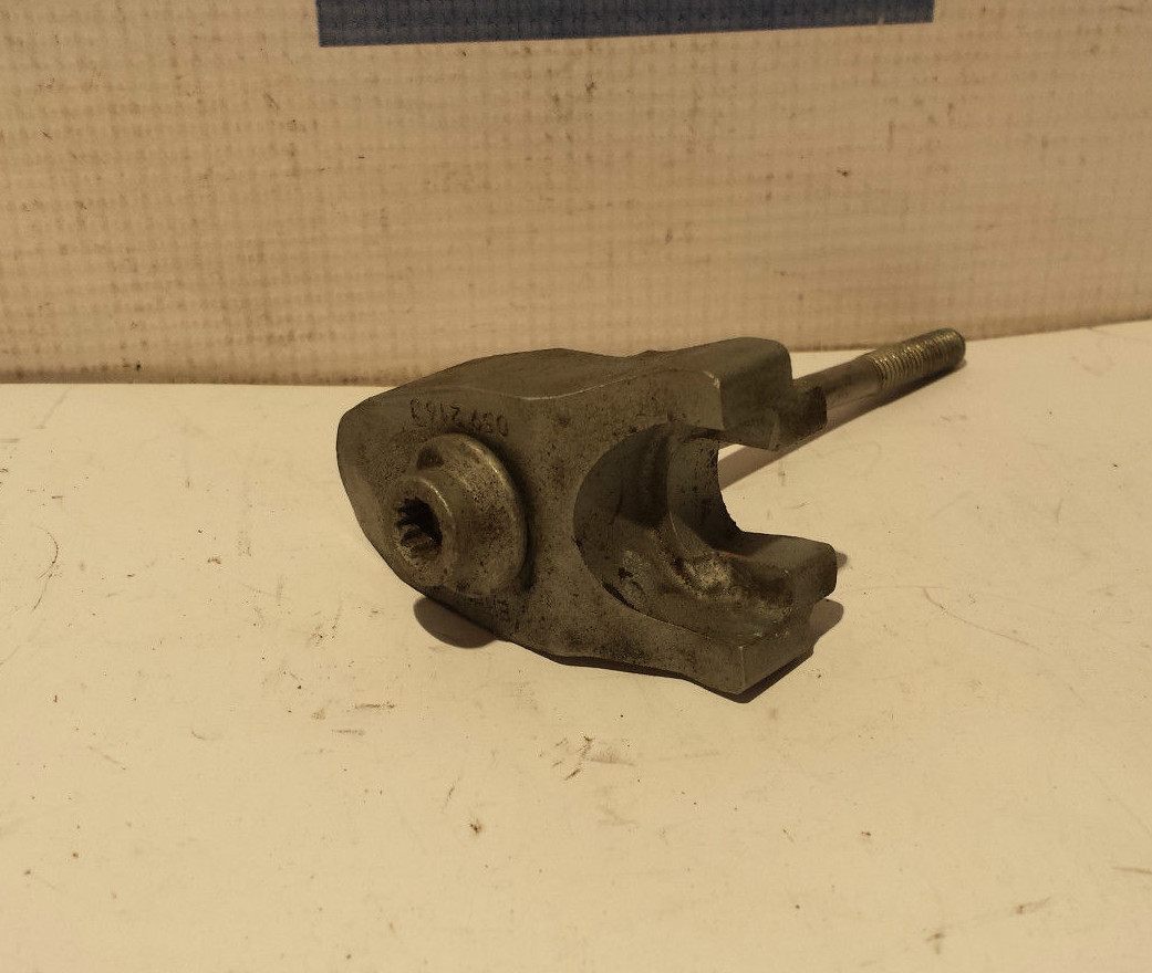 2014 AUDI VW 3.0 TDI INJECTOR Tensioning Plate & BOLT 059130216J ...