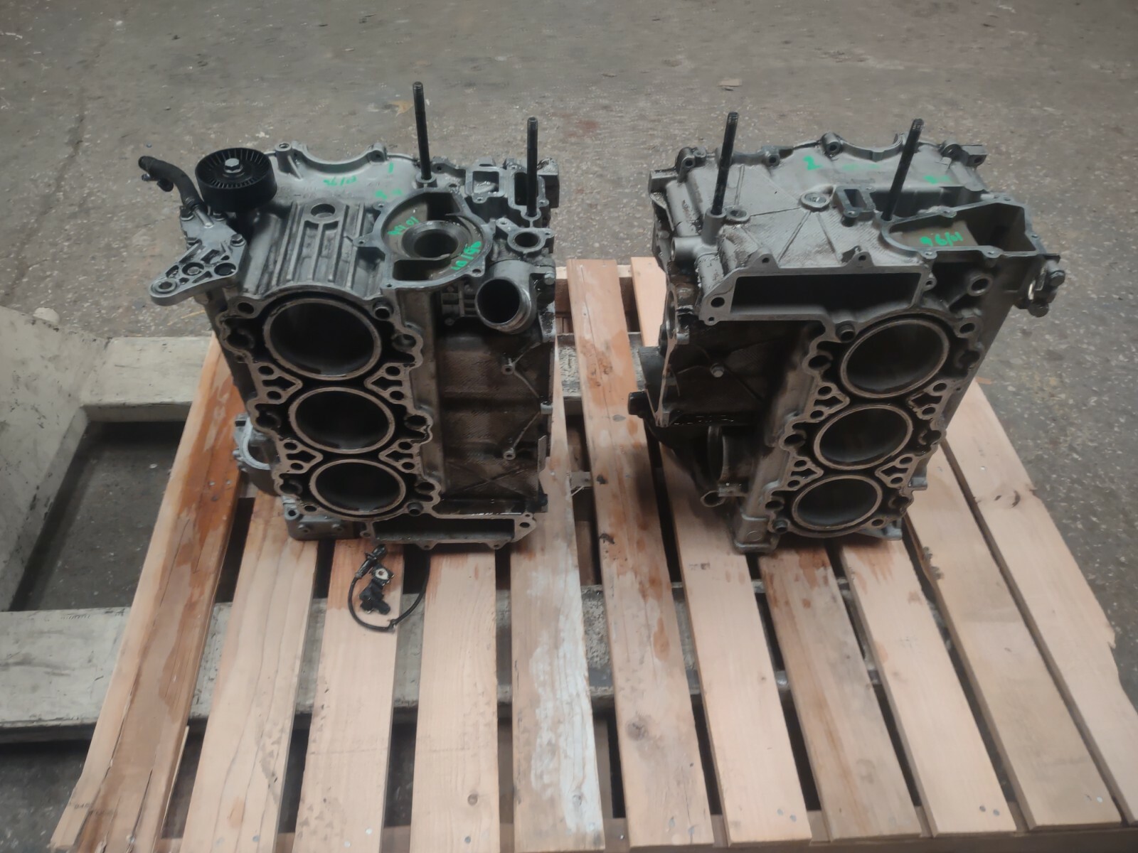 Porsche 996 3.4L M96/01 Engine Case. 99 - 01 Exceptional condition | eBay