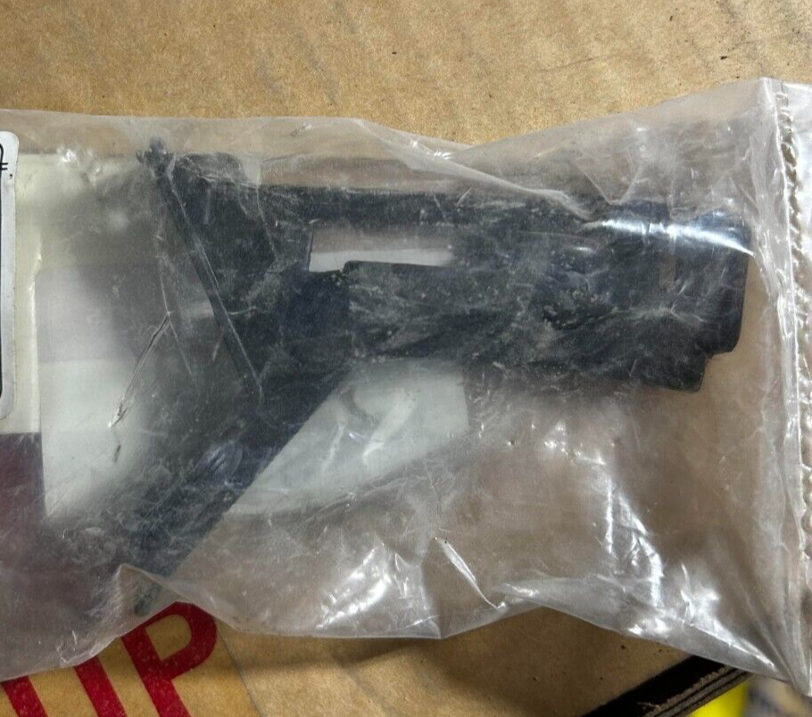 86578C6000 Genuine Kia Front Right Bumper Bracket Fits '15-'20 Sorento ...