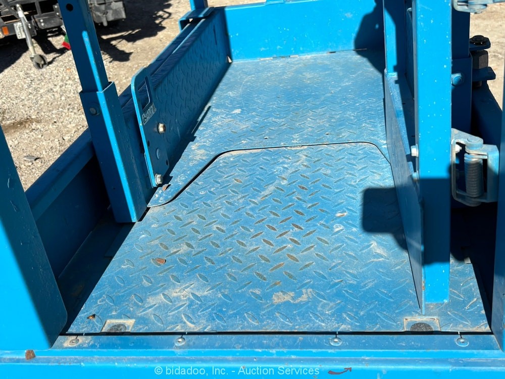 2019 Genie GS-1330M 13' Electric Scissor Lift Manlift Aerial Platform ...