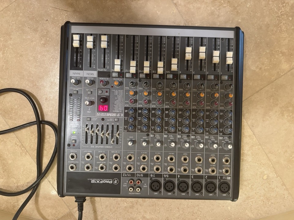 Pro FX12 Mackie Professional Mic Line Mixer w/ FX. Sound Stage ...