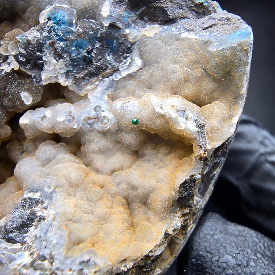 Rare large Shattuckite, Dioptase specimen blue Kaokoveld, Namibia 89*68 ...