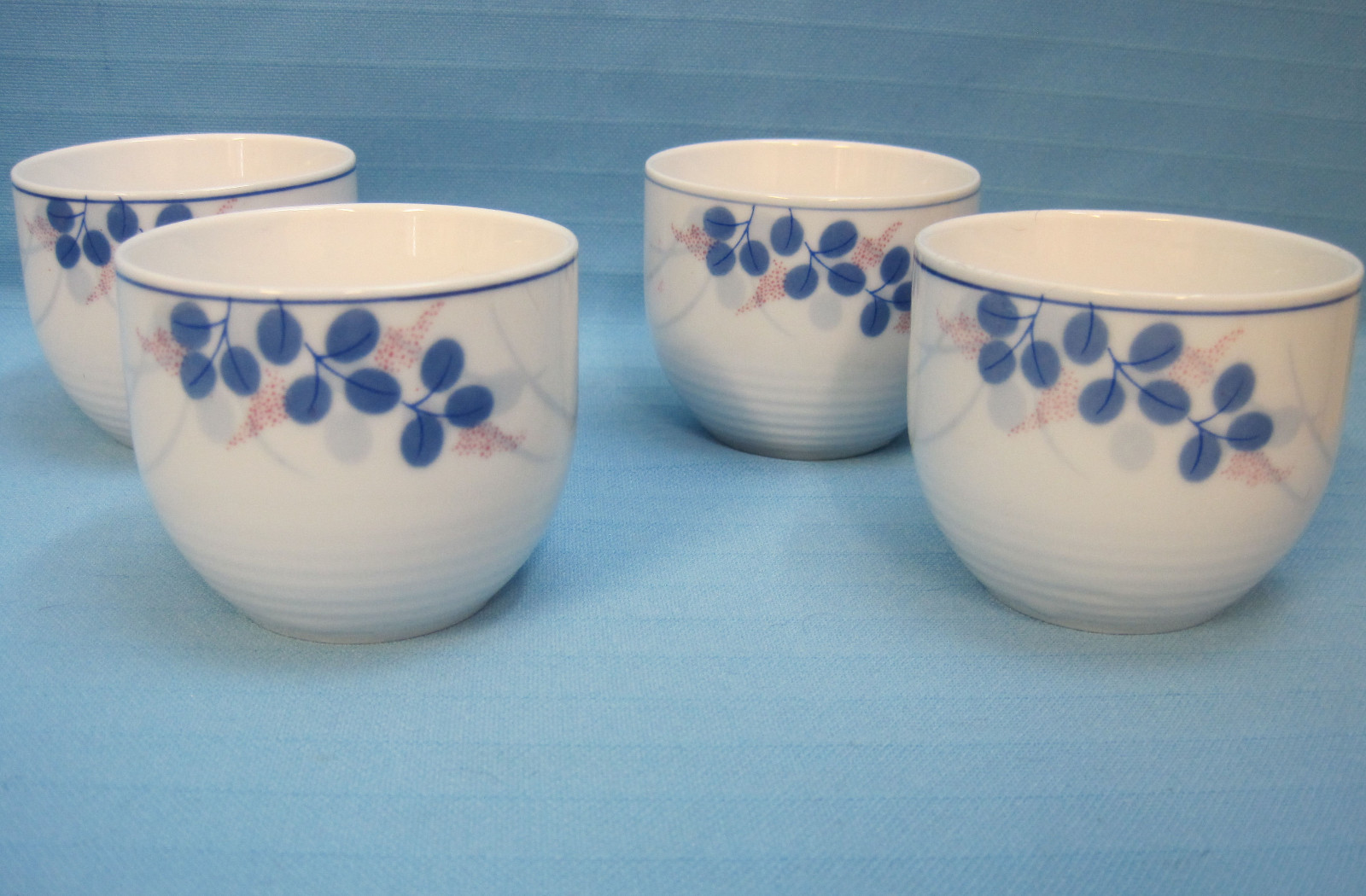 Sake Saki Cups Porcelain Cheng's Blue White Asian Floral Design Lot of ...