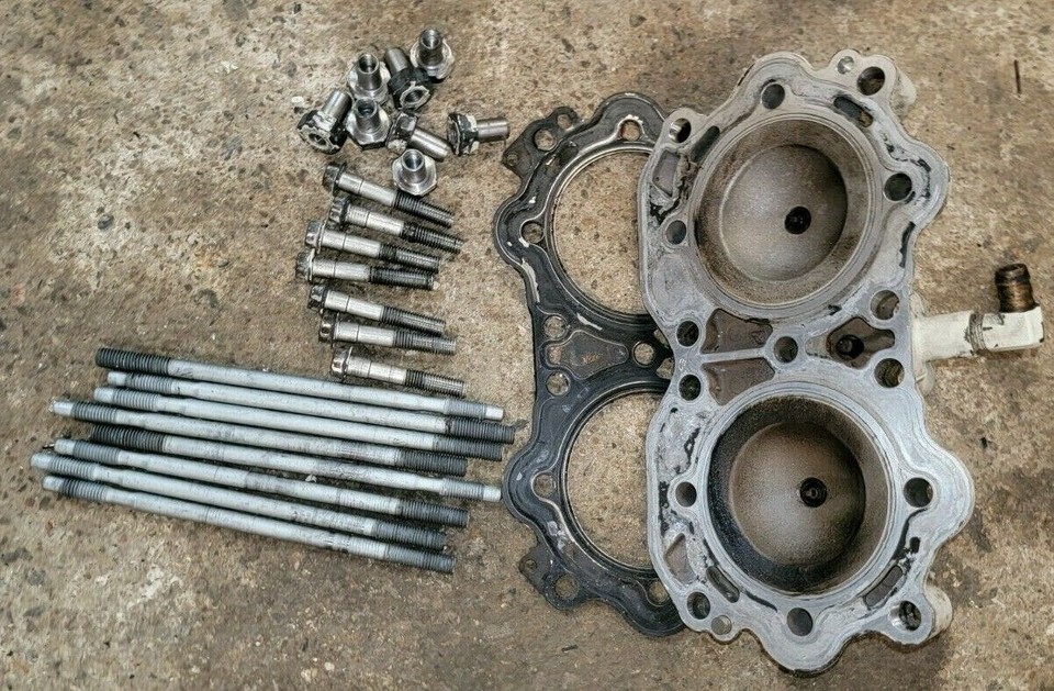 Sea Doo 1997.5 GSX LTD WHITE 947 951 cylinder cylinders head cover ...