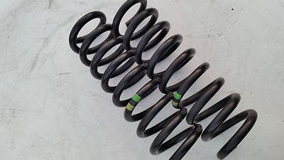 MERCEDES W210 E300 TD 99 PAIR LEFT AND RIGHT REAR SUSPENSION COIL ...