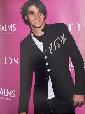 RJ Mitte BREAKING BAD in person 8X10 autographed #15 | eBay