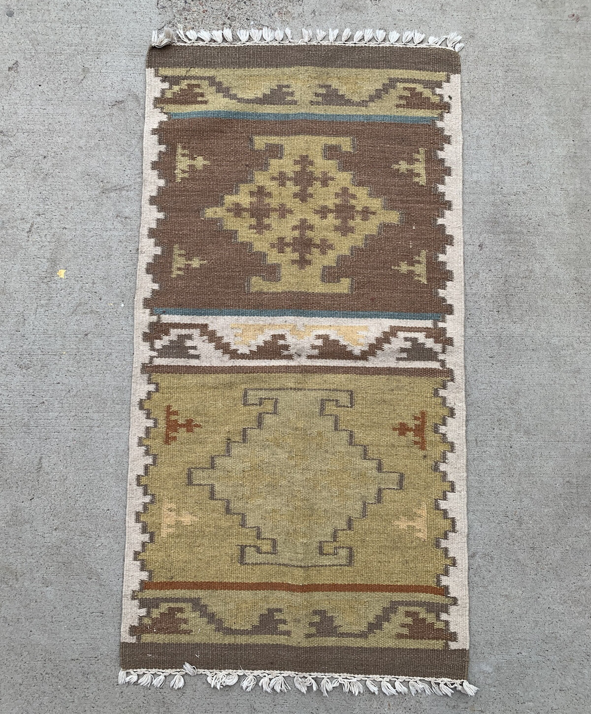 Vtg Southwestern Tribal Aztec Pattern Woven Rug Woolen Kilim Green 28 x ...