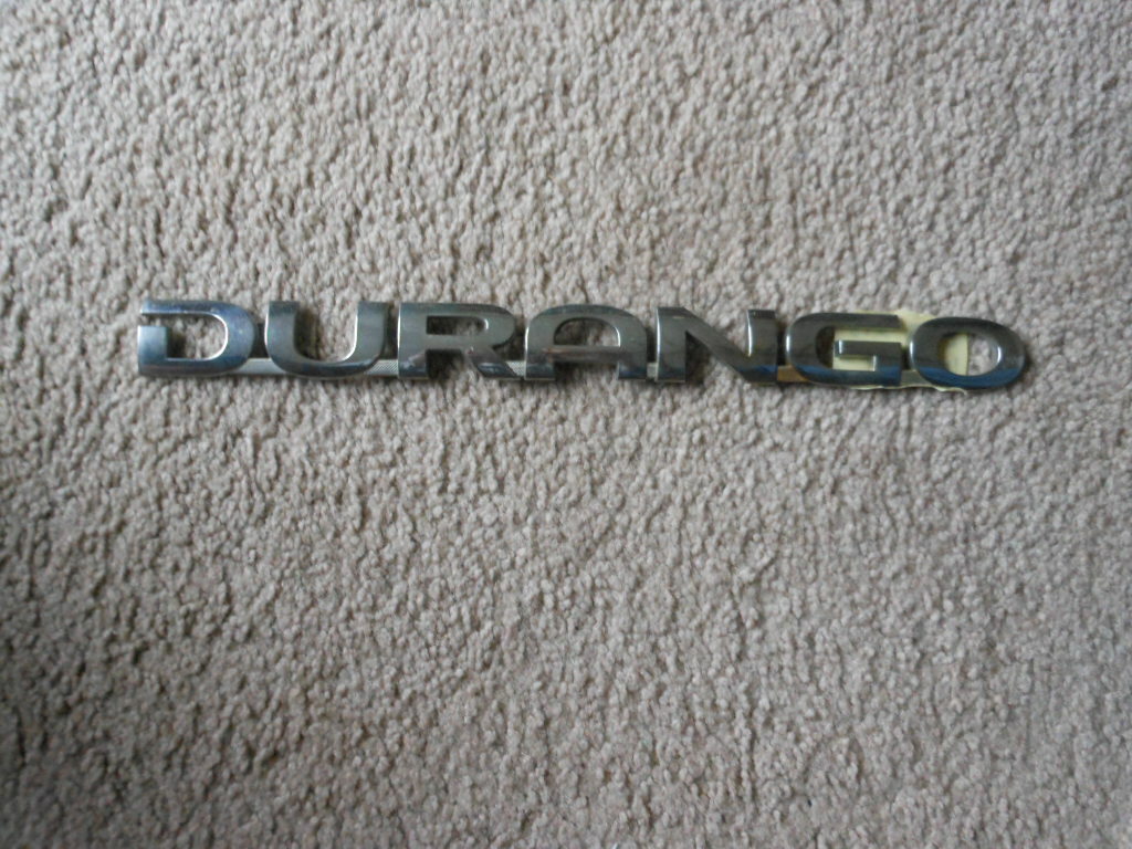 05 06 07 08 09 Dodge Durango lift gate badge emblem letters 55077393AB ...
