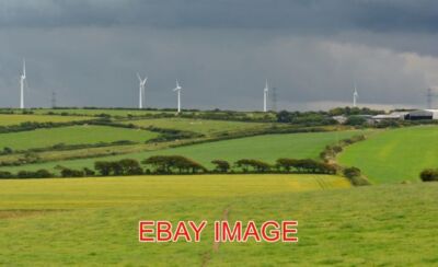 PHOTO FIELDS TURBINES AND PYLONS MARSHGATE CORNWALL THESE TURBINES WERE ...