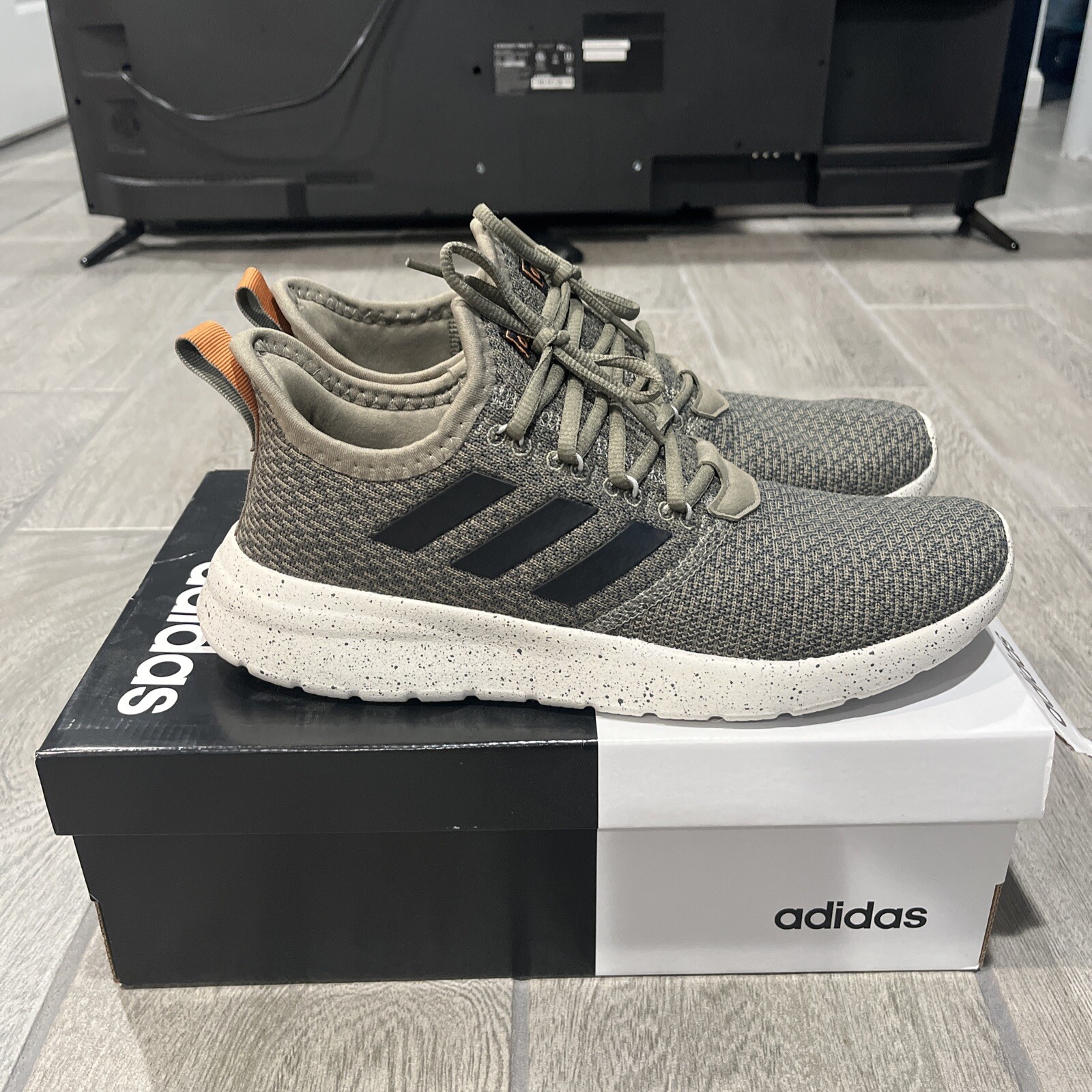 Adidas EE8268 Lite Racer Reborn Running Shoes Green A… - Gem