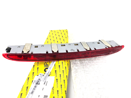 Mercedes Benz Third Brake Light Rear 2005-2011 ML W164 ML350 ML450 ...
