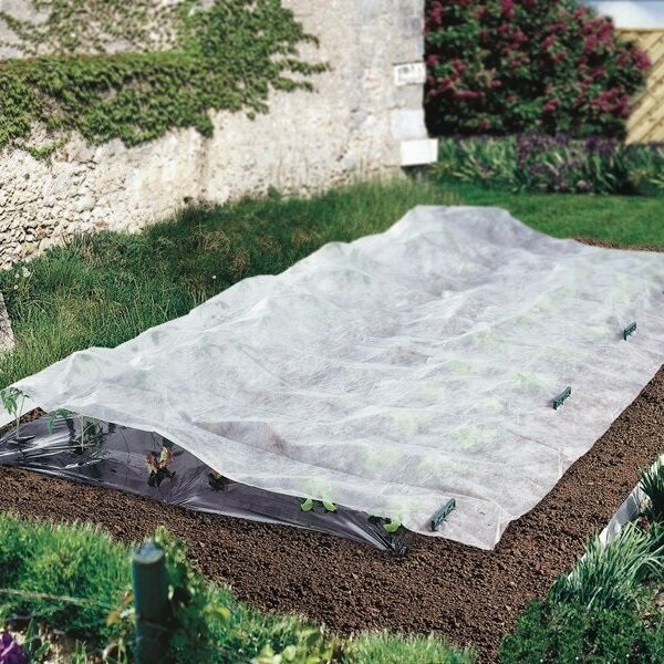 Frost Fleece Plant Protection Cover Garden Horticulture Lawn Seed ...