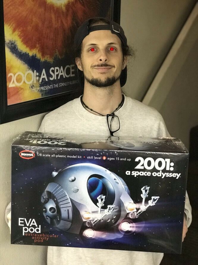 Moebius 2001: A Space Odyssey EVA Pod 1/8 Scale Model Kit SEALED ...