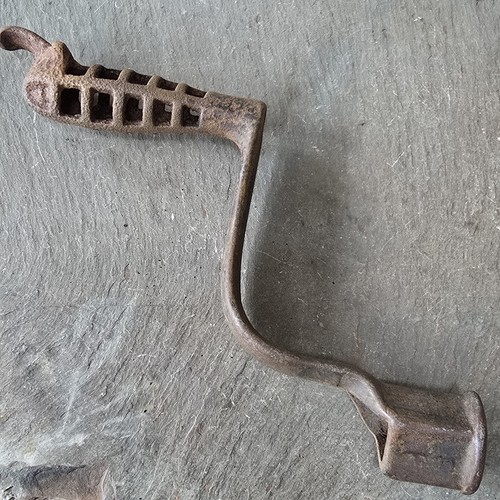 Antique Cast Iron Wood Coal Stove Shaker Handle Burner Plate Pot Lid ...