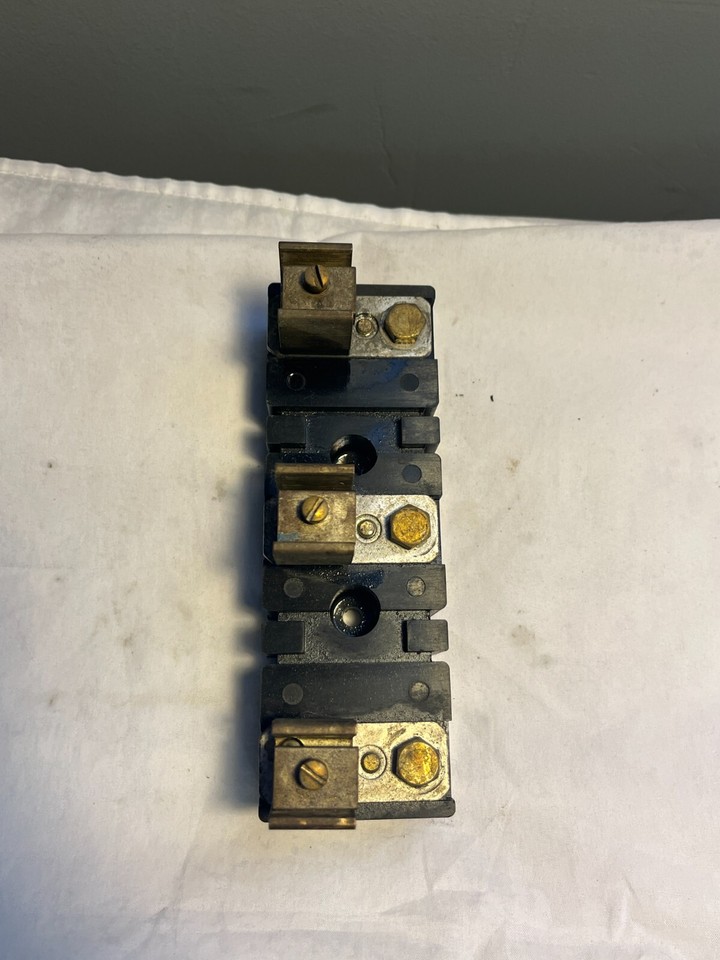 Allen Bradley 100 Amp Fuse Block Assembly, Model # X-400656 | eBay