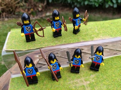 LEGO 7 Falkenritter Ritter Figuren aus SET 6073 6062 Ritterburg Castle ...