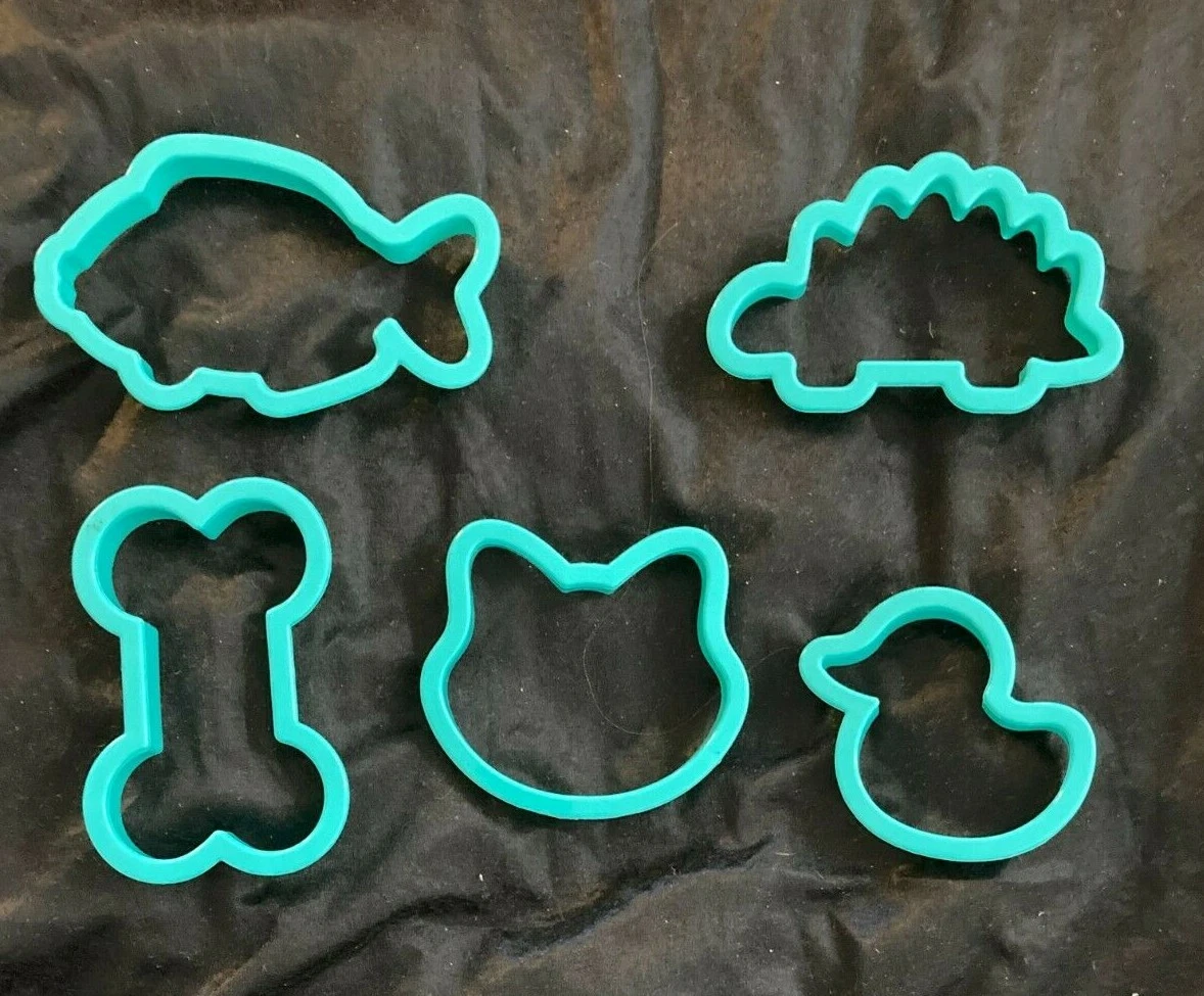 Wilton Dog Cookie Cutters