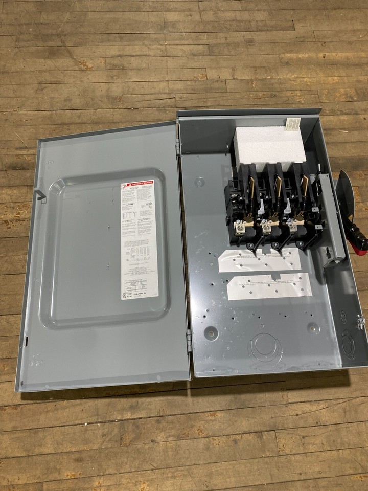 Square D HU364RB Non-Fusible Disconnect Switch 200A 600V AC/DC 3P 3PH ...