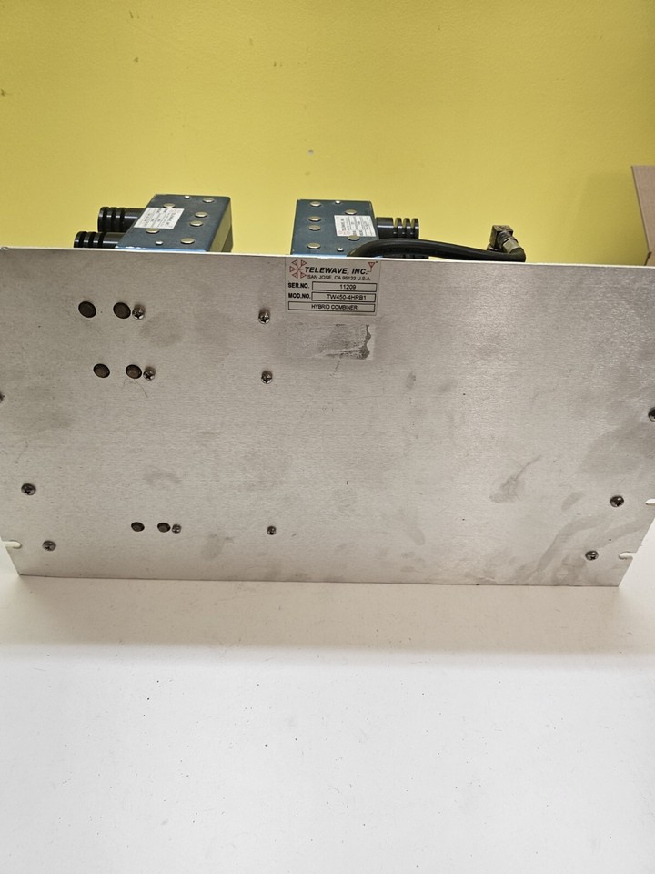 Telewave TW450-4HRB1 400-512 MHz UHF Hybrid Combiner w Four T-4560 Dual ...