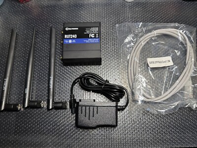 Teltonika RUT240 open box/used, 4G/LTE Cellular Router, power supply, 3 ...